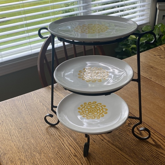 WAECHTERSBACH | Kitchen | 3 Tier Buffet Stand With Cute Plates From ...